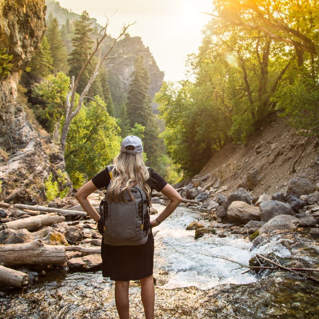 4 Tips for Solo Hiking as a Woman in North America - Fancy Nanc-ista