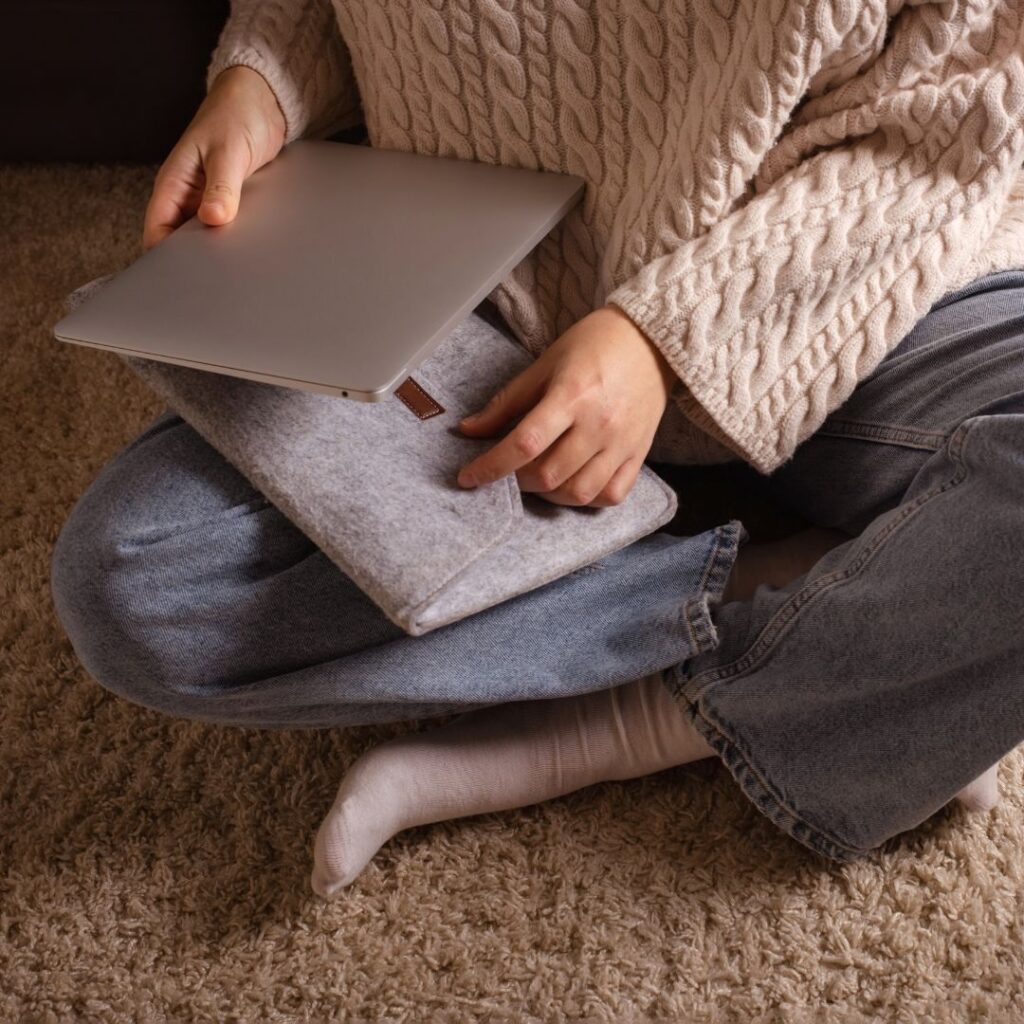 4 Reasons You Should Use a Laptop Sleeve - Fancy Nanc-ista